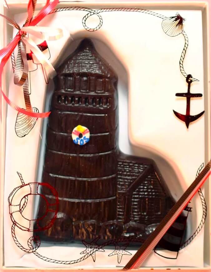 Large Chocolate Lighthouse - Wilbur's of Maine